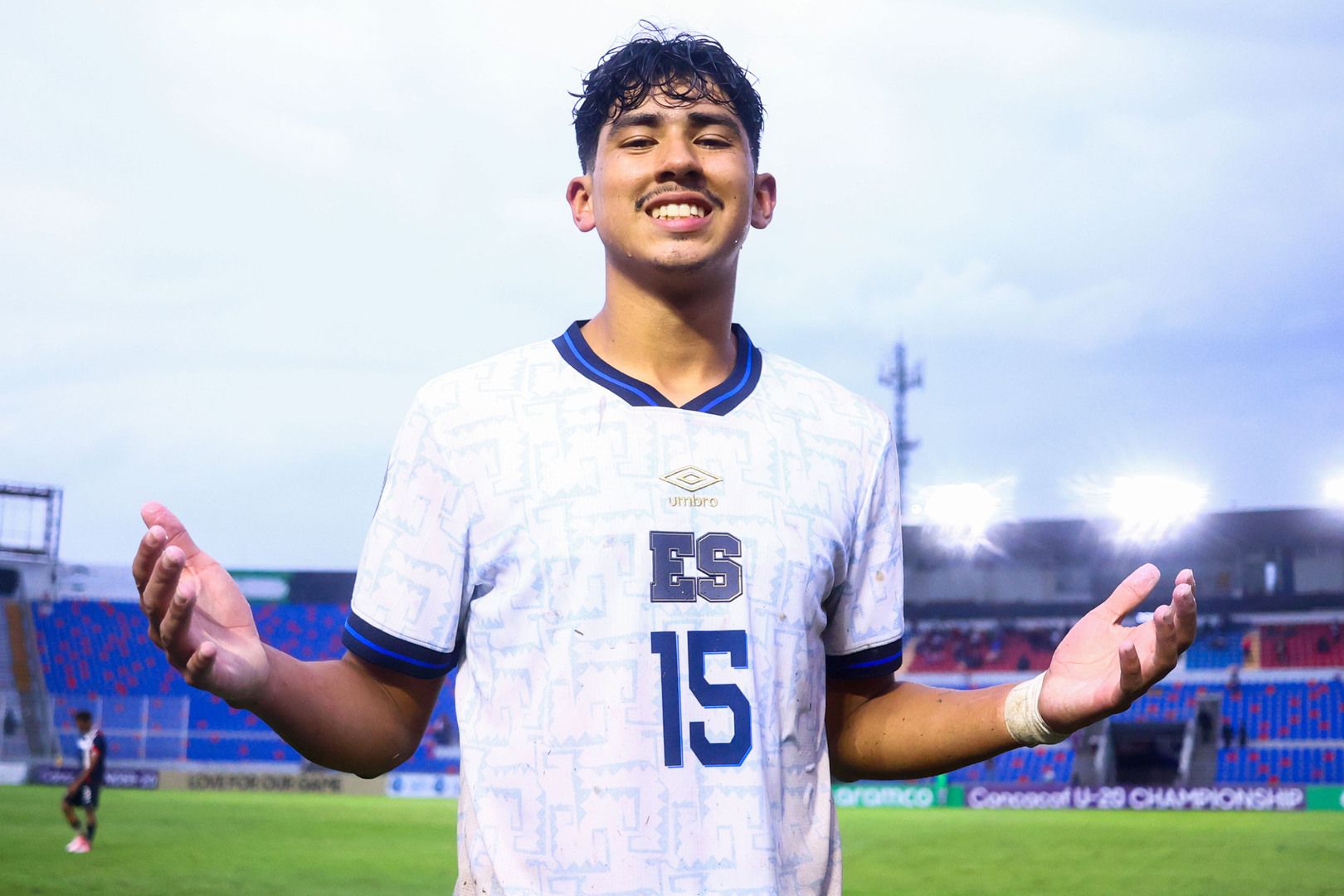 El Salvador takes Group B lead in Concacaf U-20 Championship