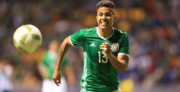 Mexico int’l Salcedo loaned to Eintracht Frankfurt