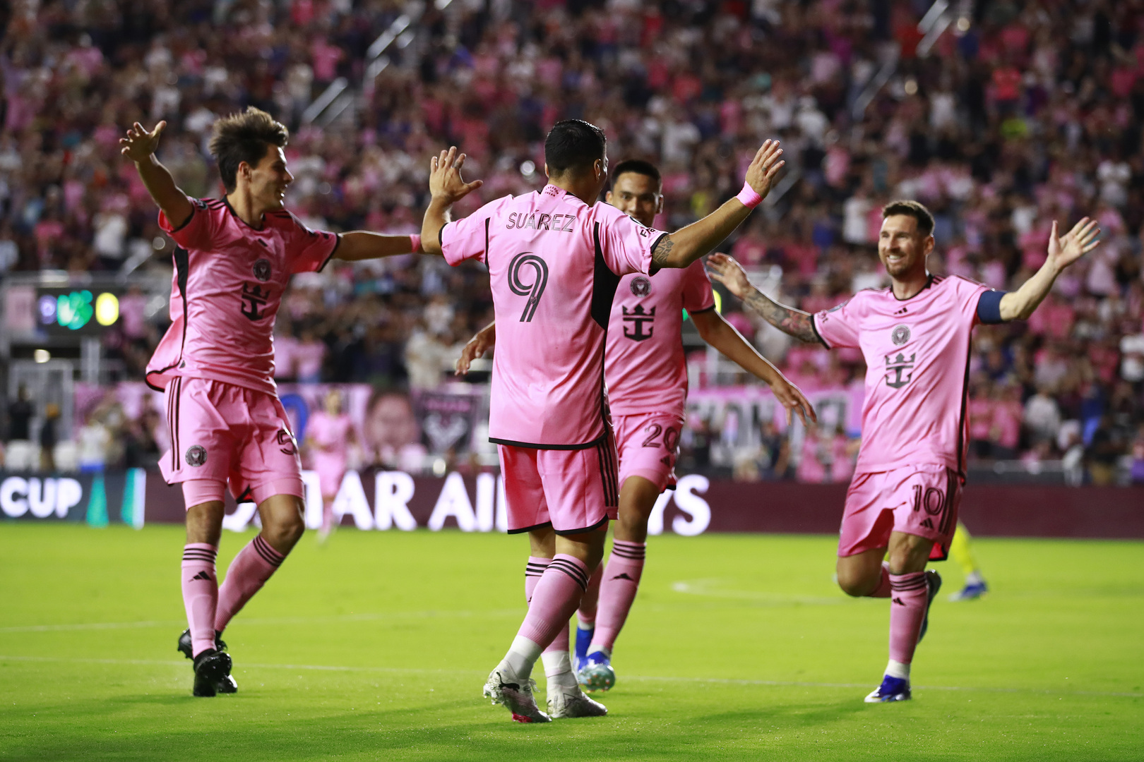 Messi, Suarez shine again as Inter Miami see off Nashville