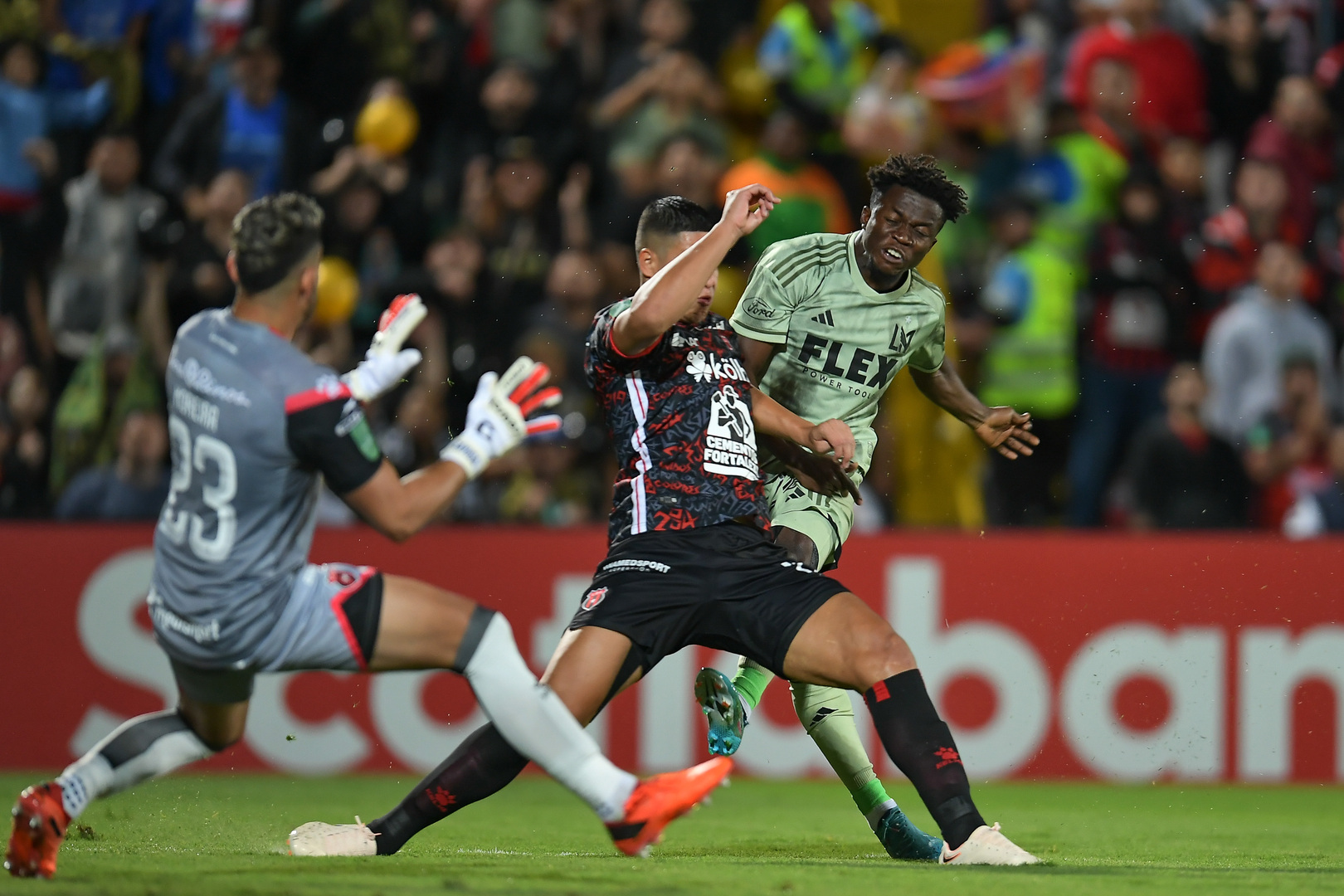 LAFC buscará evitar sorpresas en el partido de vuelta vs Alajuelense