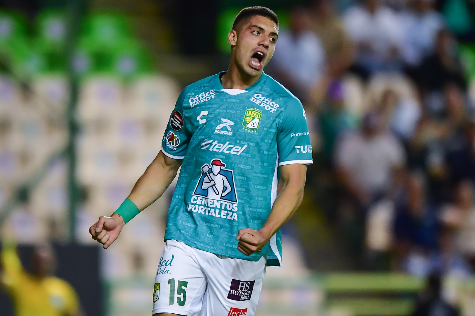 Elías Hernández guió triunfo de Club León ante el Tauro