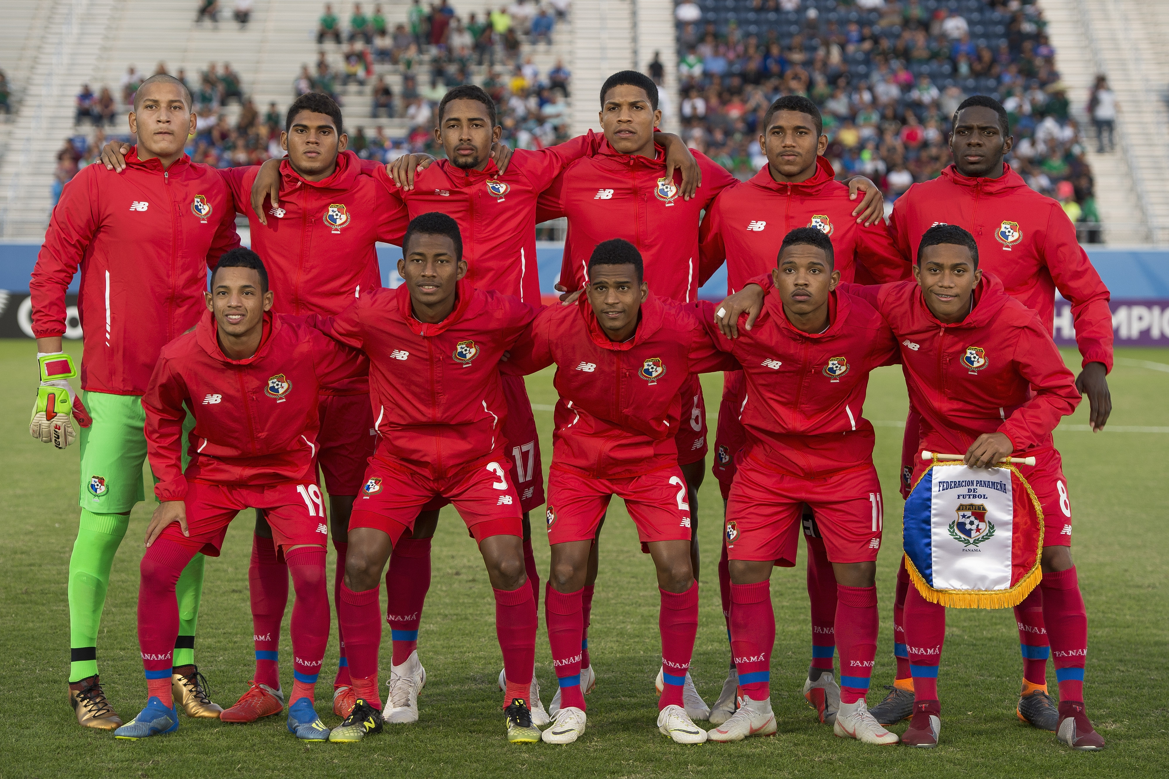 Dos rivales conocidos, Panamá y El Salvador buscarán ganar el Grupo G
