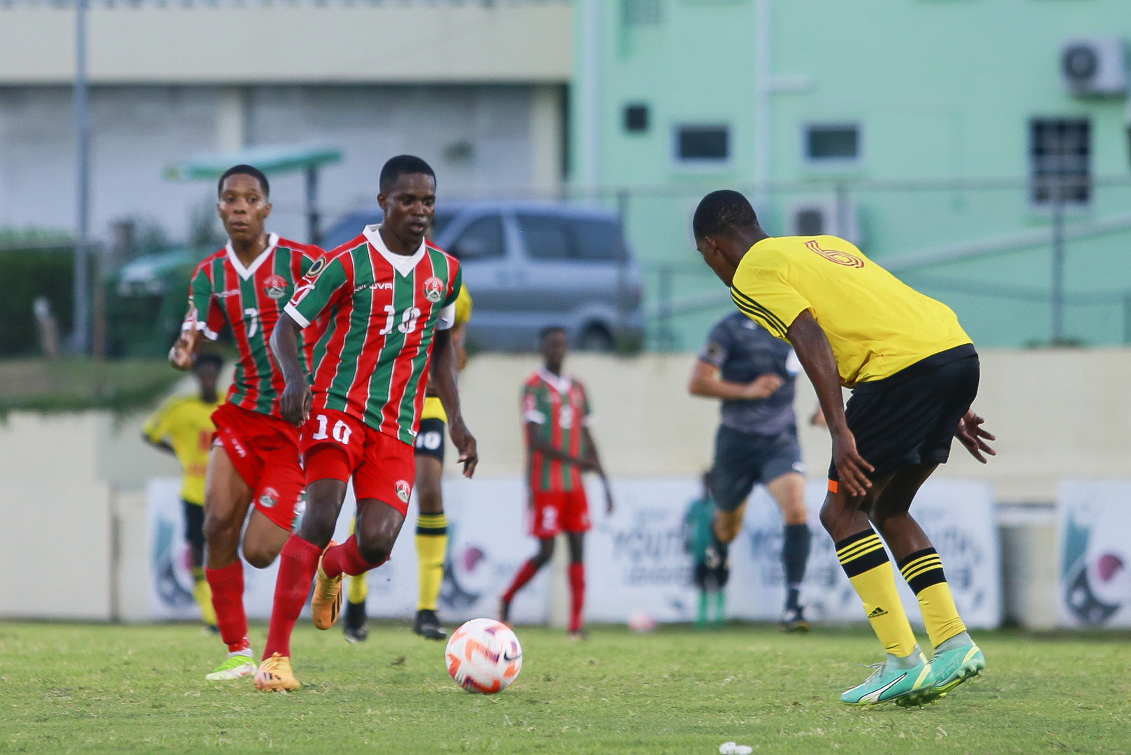 Robinhood y Club Sando siguen rodando en Caribbean Club Shield